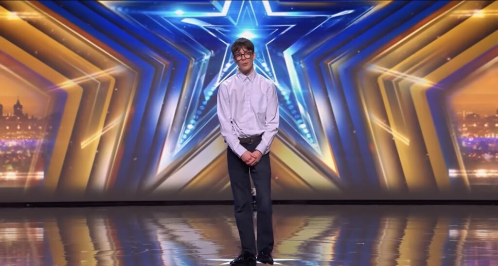 15-Year-Old Schoolboy Leaves Simon Cowell Stunned With His Ingenious ...