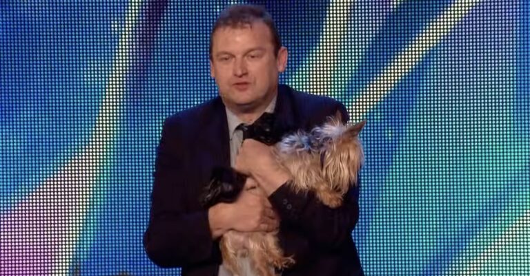 Unscripted Chaos! Hilarious Dog Max Ignores His Owner and Chases Host ...